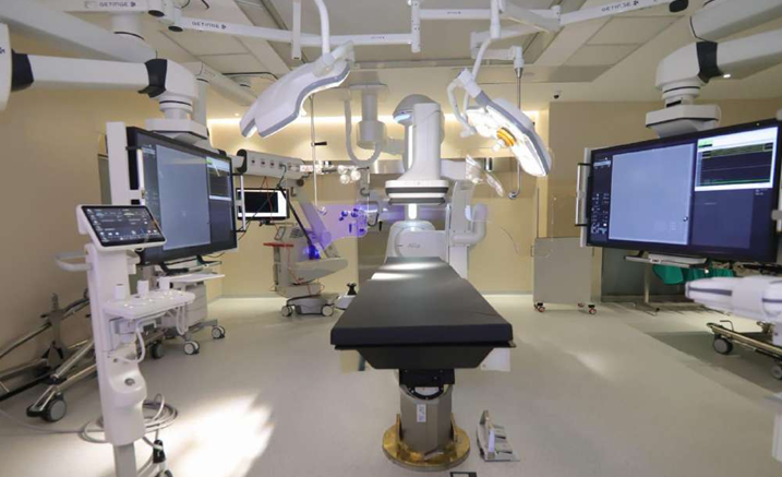 CASMU inauguró nueva sala híbrida